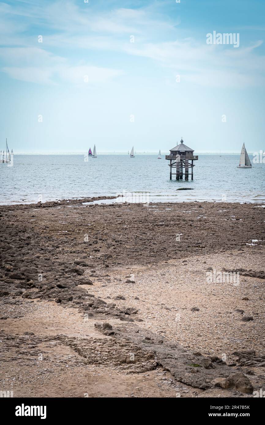 Le phare du bout du monde la rochelle Banque de photographies et d ...