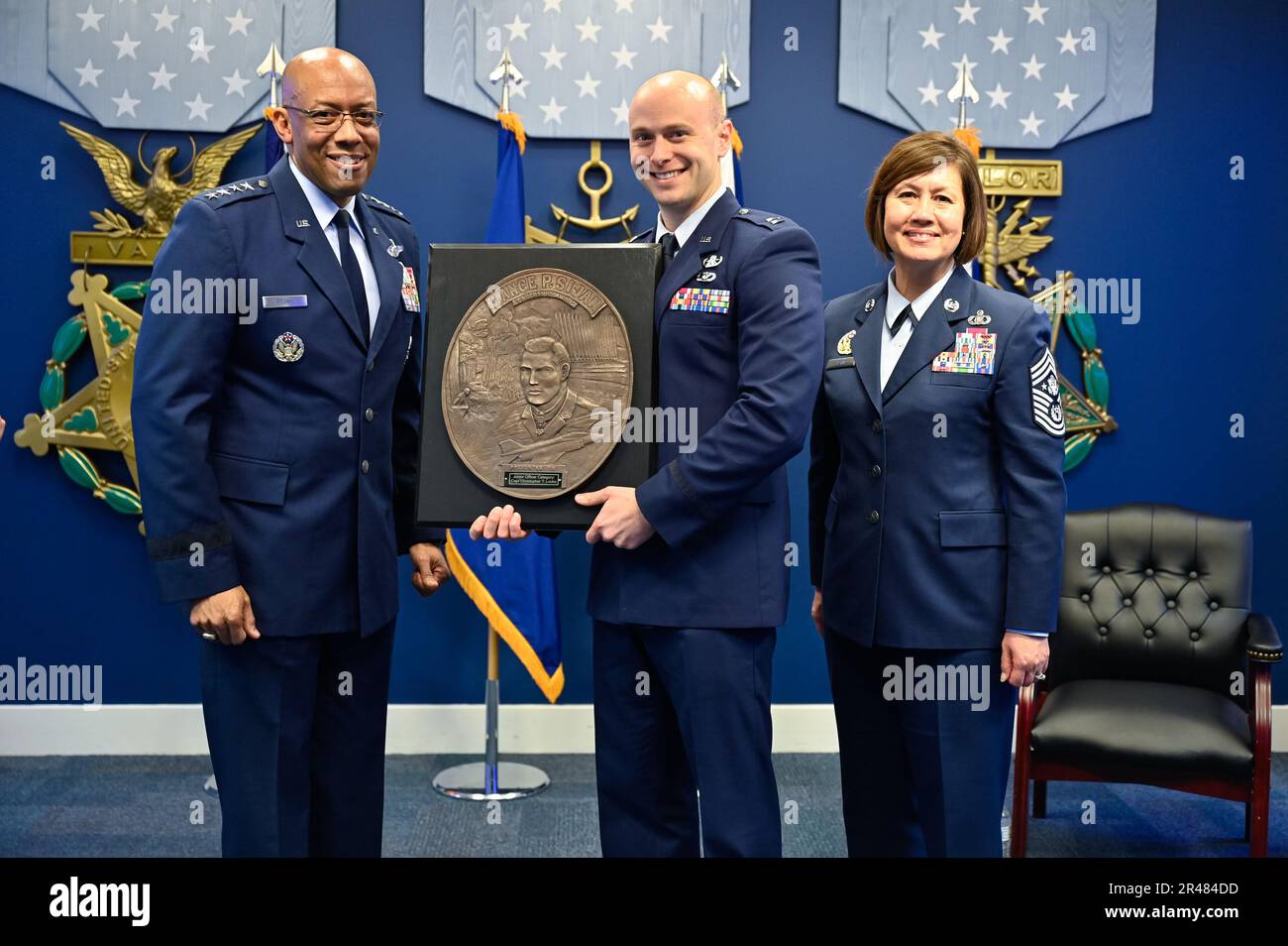 Lance p sijan Banque de photographies et d’images à haute résolution ...