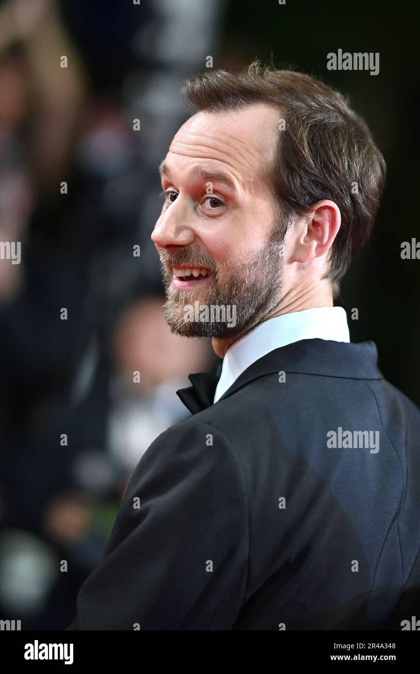 Cannes, France. 26th mai 2023. Benjamin Lavernhe assiste au tapis rouge ...