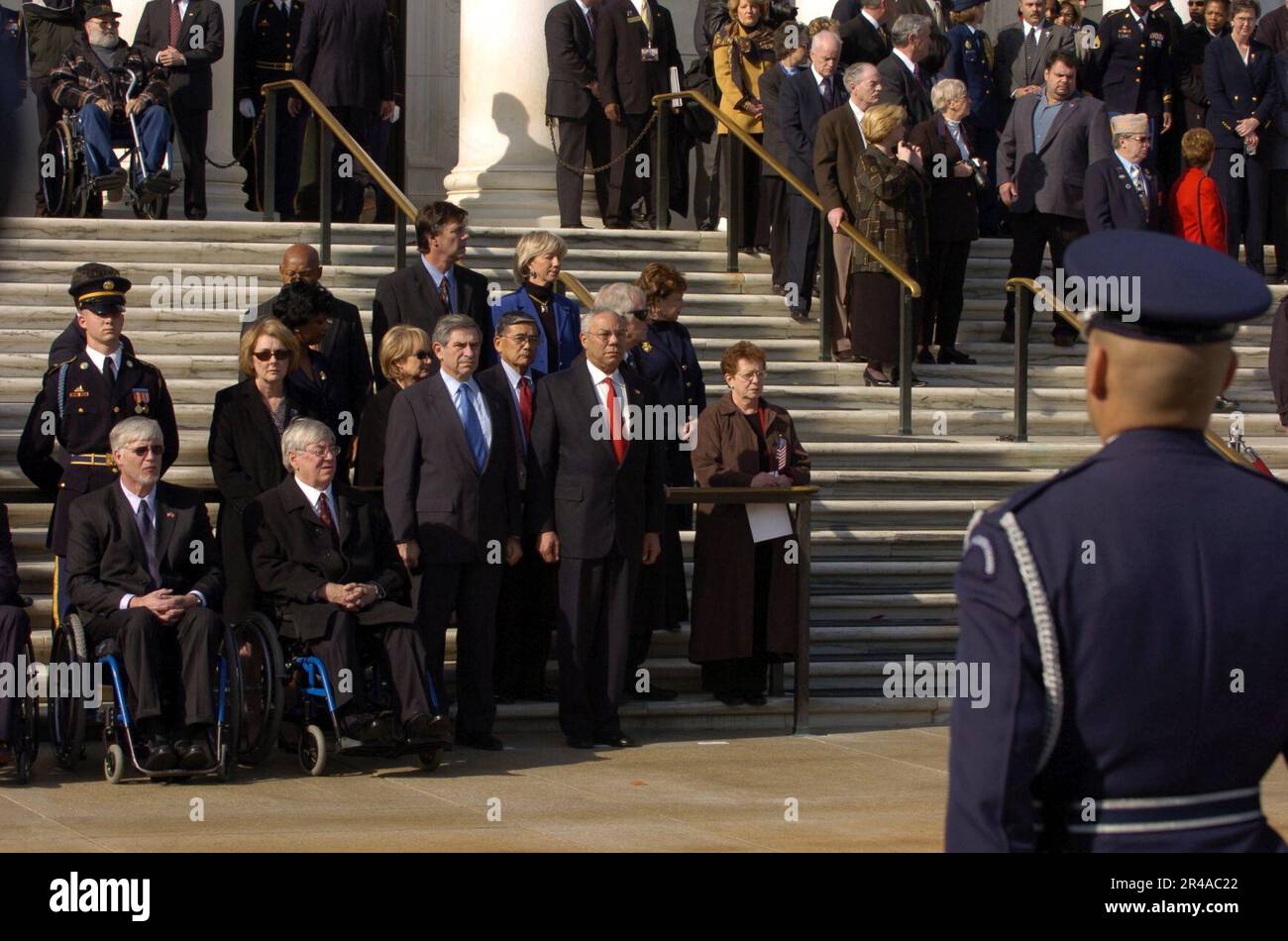 LE sous-secrétaire à la Défense DE LA Marine AMÉRICAINE, Paul Wolfowitz ...