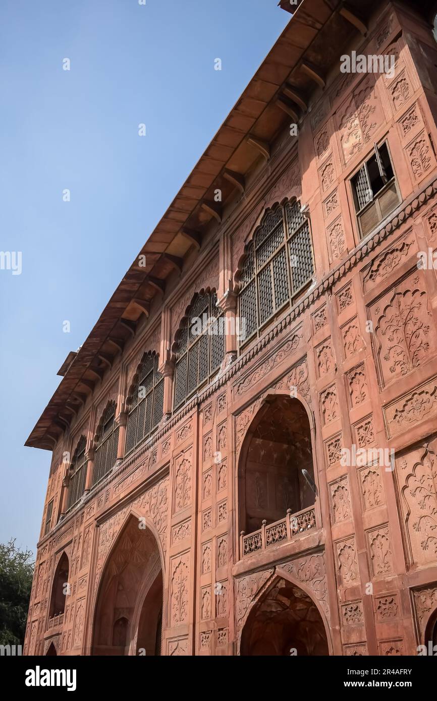 Détails architecturaux de Lal Qila - fort Rouge situé dans le Vieux ...