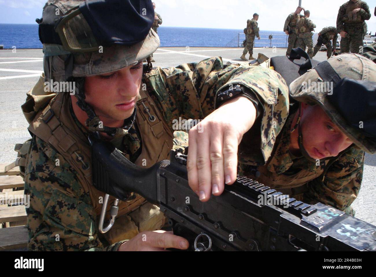 LE Cpl. Lance DE LA MARINE AMÉRICAINE, attaché au peloton 3rd de l ...