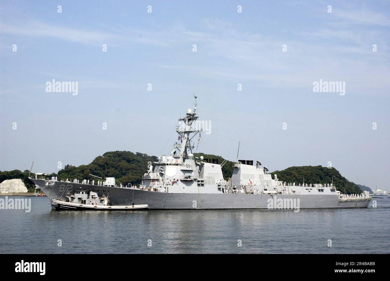 MARINE AMÉRICAINE le destroyer de missile guidé de classe Arleigh Burke ...