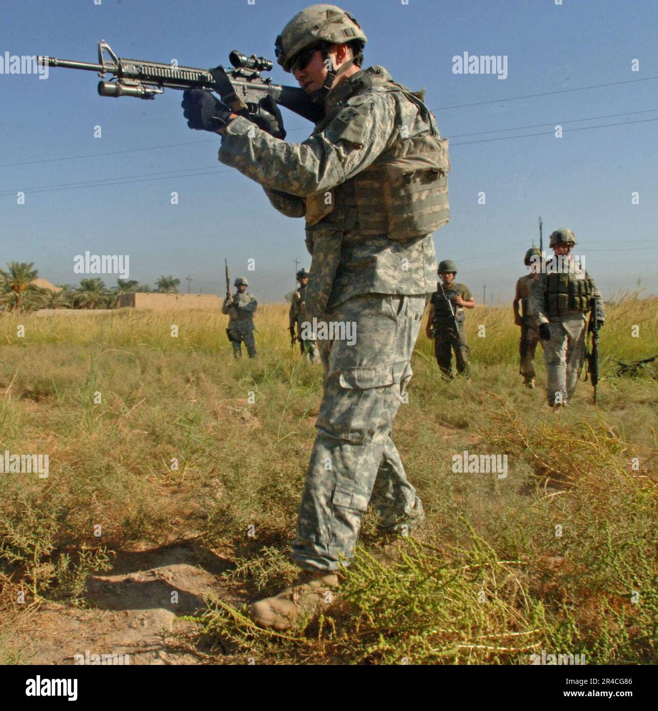 US Navy U.S. Le SPC. De l'armée avec la Compagnie Alpha, 1st Bataillon ...