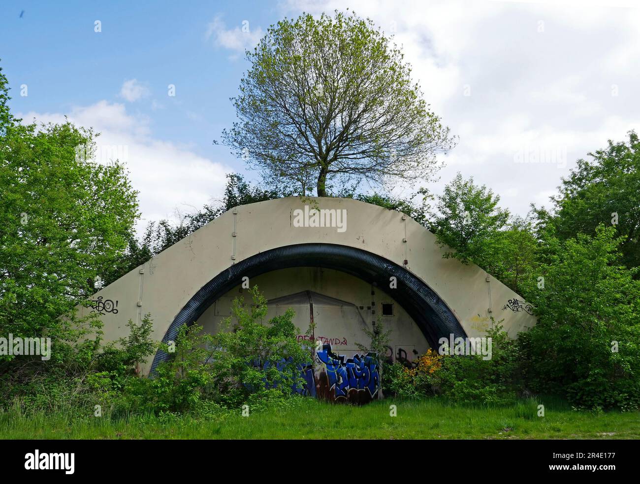 Wilsum, Allemagne, bunker 17 mai 2023 invisible des airs. Il a été ...