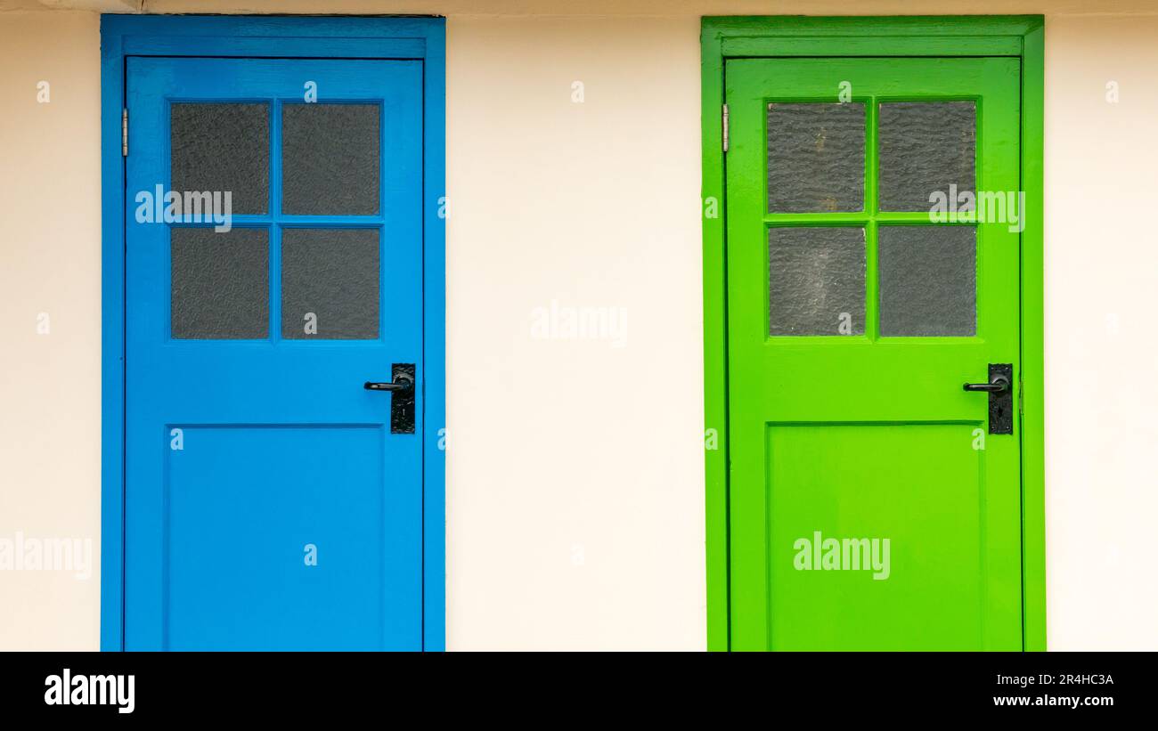 Portes anciennes Banque de photographies et d’images à haute résolution ...