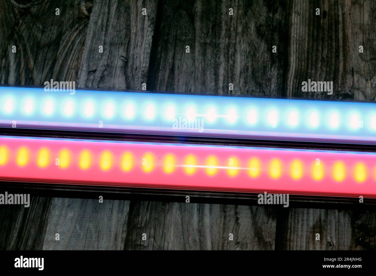 Tube LED RVB pour la réalisation de films, la photographie et la ...