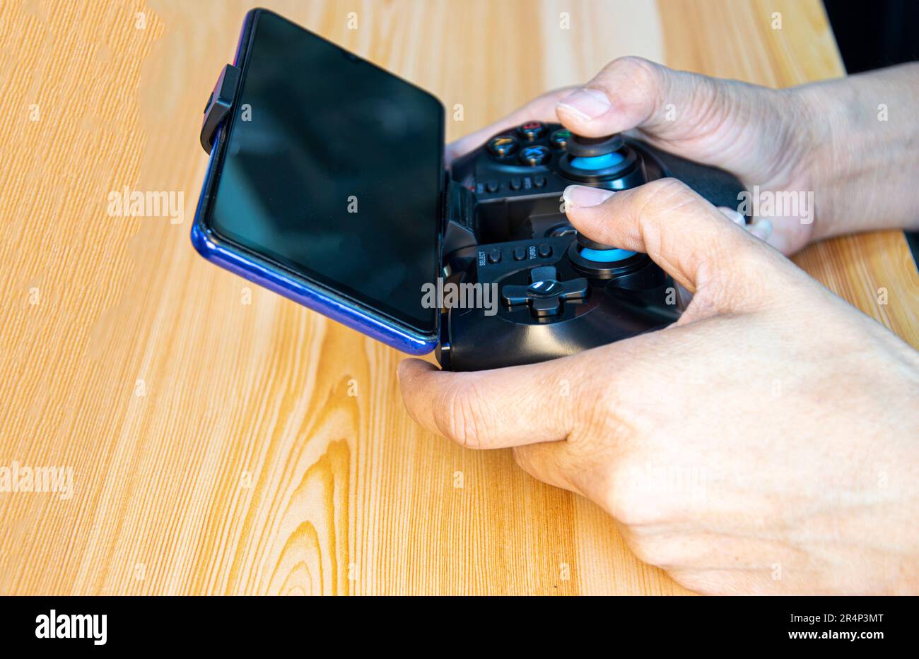 Une manette Banque de photographies et d’images à haute résolution - Alamy