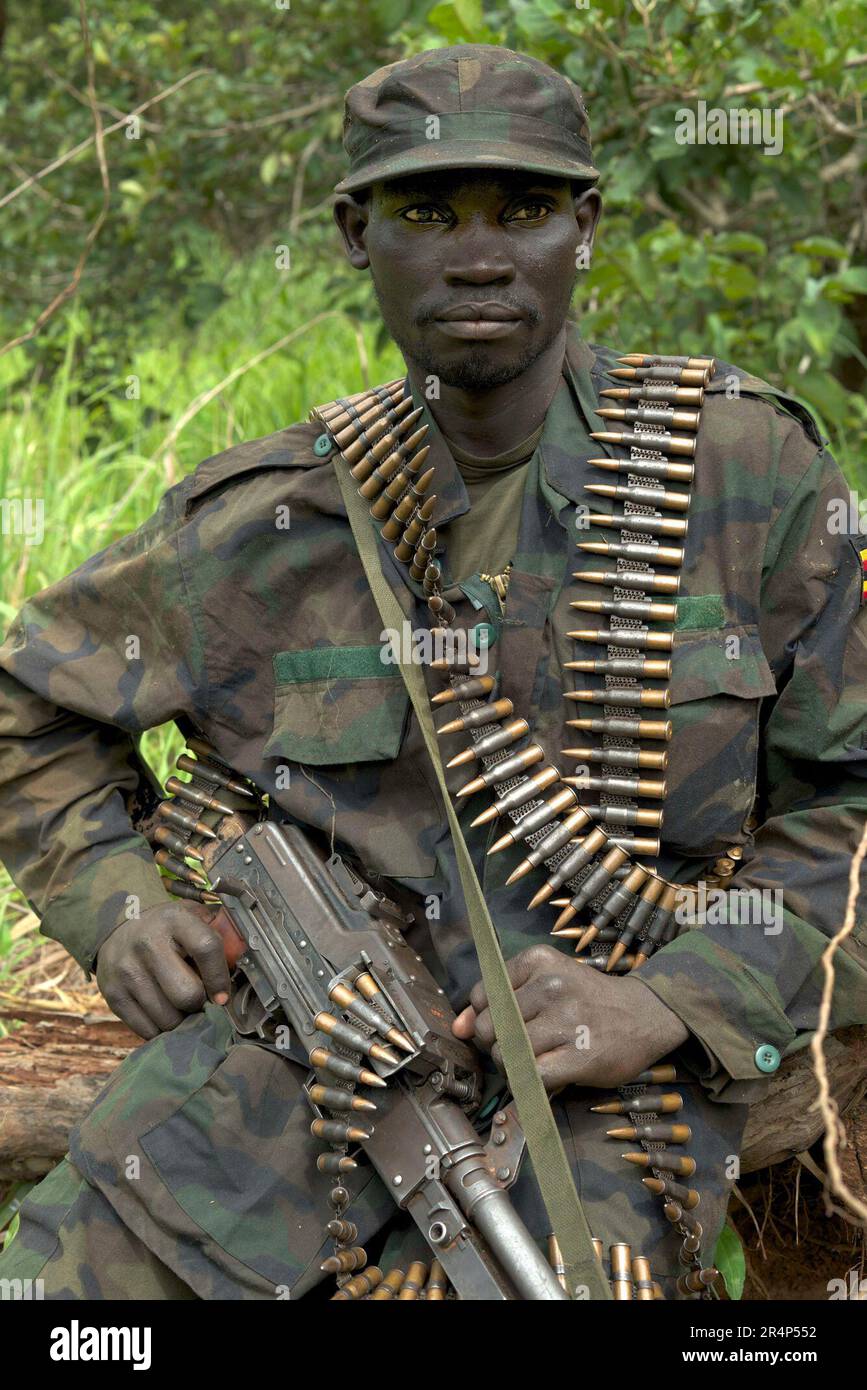 Soldat mitrailleuse Banque de photographies et d’images à haute résolution - Alamy