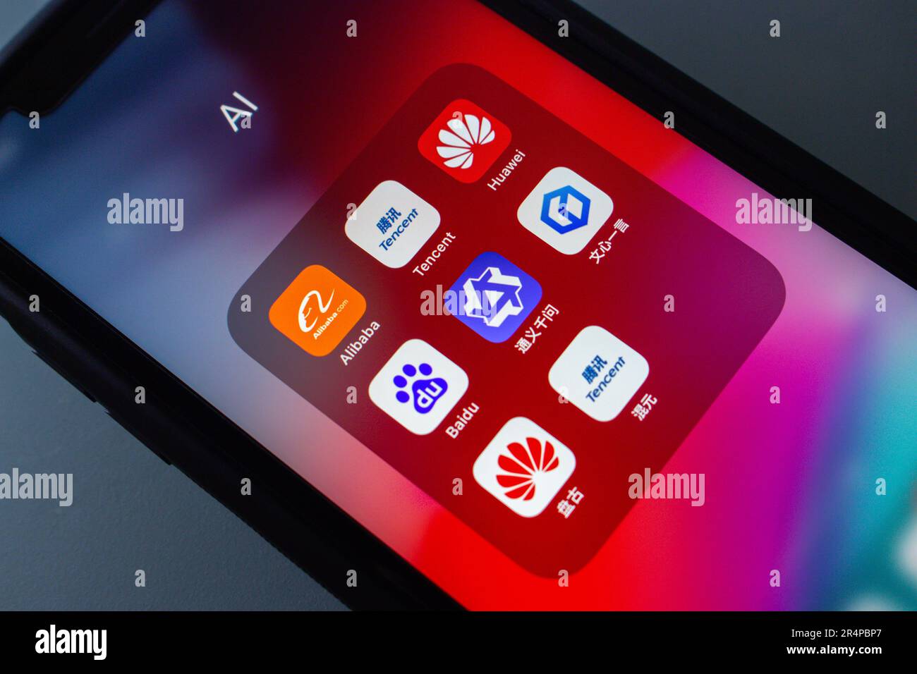 Vancouver, CANADA - 21 mai 2023 : icônes d'Alibaba, Tencent, Huawei ...