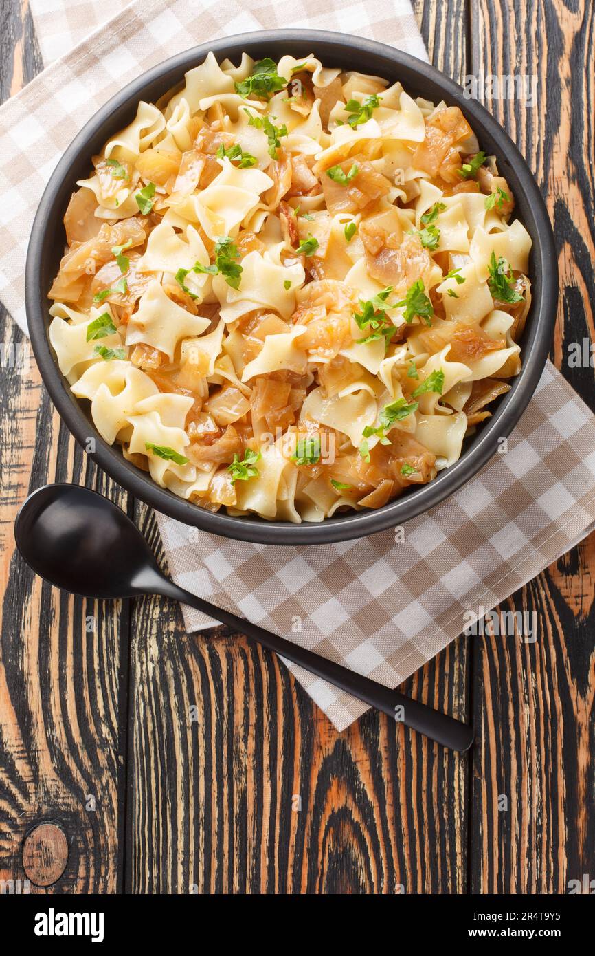 Les Krautrfleckerl sont des aliments traditionnels autrichiens à base ...