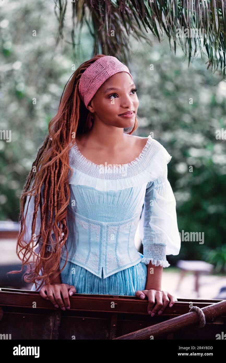 LA PETITE SIRÈNE, Halle Bailey comme Ariel, 2023. tél. : Giles Keyte / © Walt Disney Studios ...