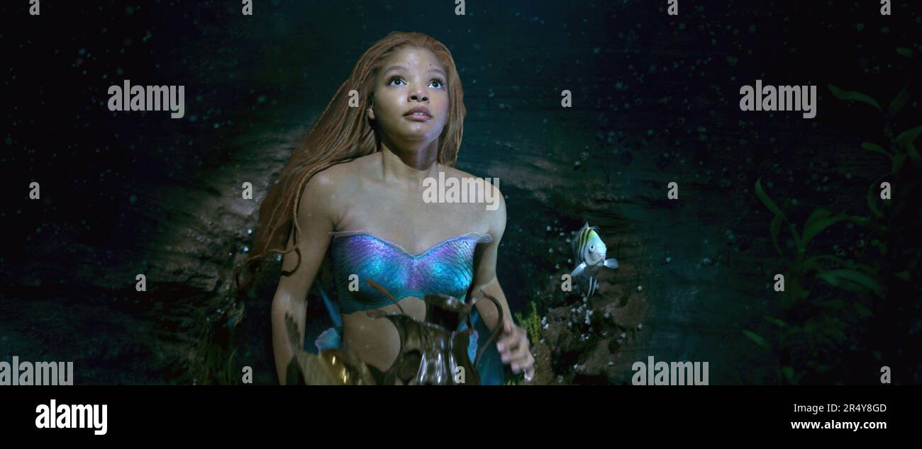 LA PETITE SIRÈNE, Halle Bailey comme Ariel, 2023. tél. : Giles Keyte / © Walt Disney Studios ...