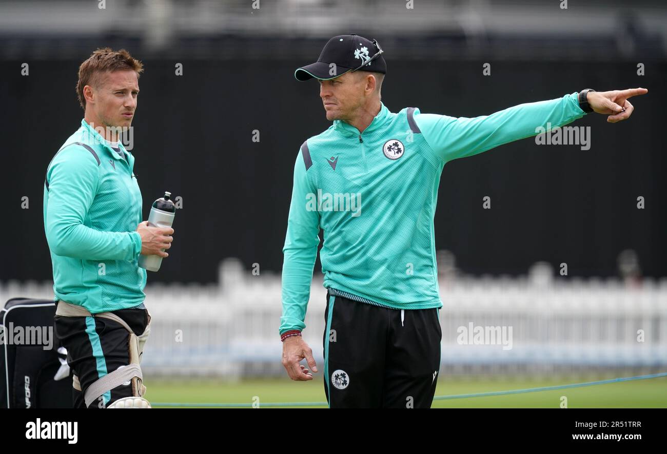 L'entraîneur irlandais Heinrich Malan (à droite) et James McCollum lors ...