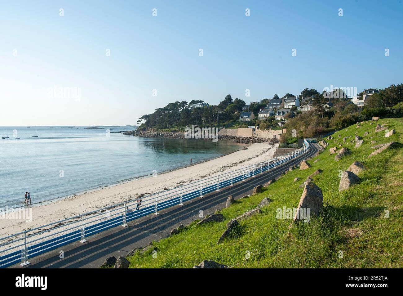 Plage de trebeurden Banque de photographies et d’images à haute ...