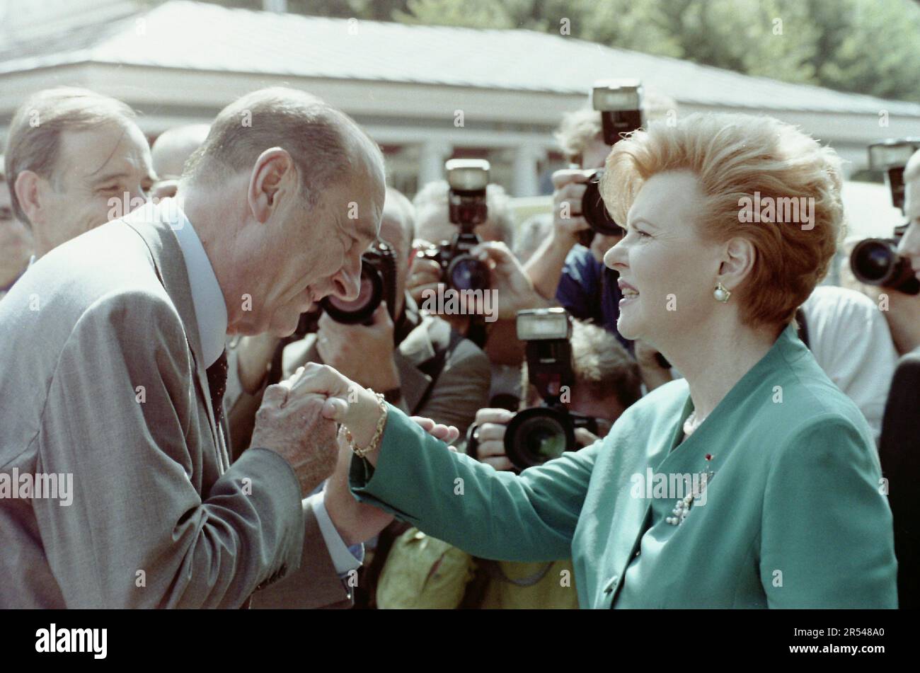 Photo du dossier - le président français Jacques Chirac et le président ...