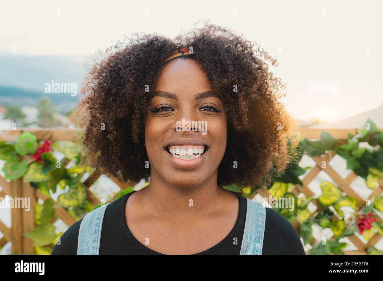Jeune Fille Africaine Banque De Photographies Et Dimages à Haute