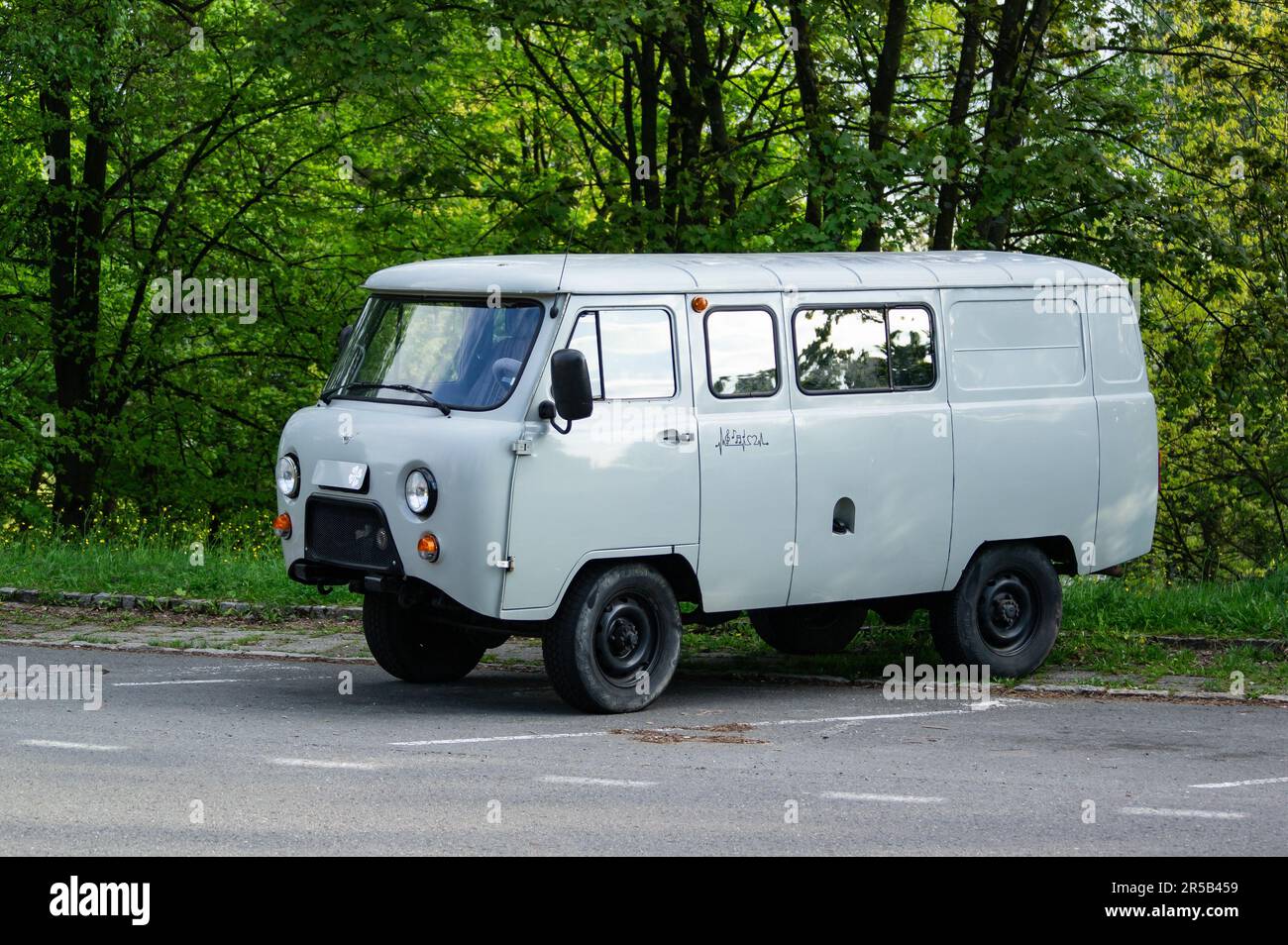 HAVIROV, RÉPUBLIQUE TCHÈQUE - 11 MAI 2023 : véhicule russe légendaire ...