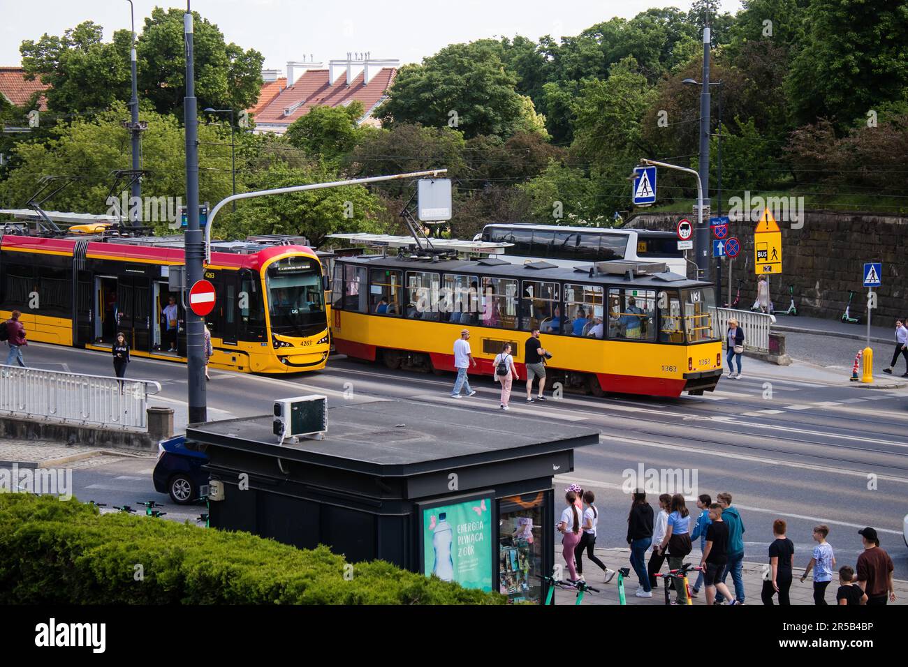 Varsovie, Pologne - 28 mai 2023 tramway électrique dans les rues de ...