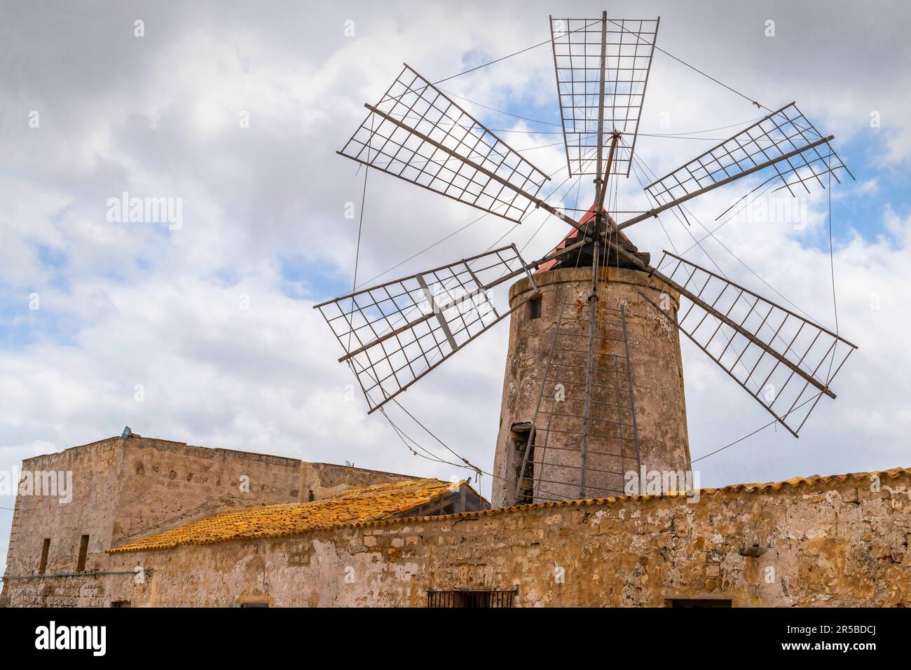 Saline di Trapani et Paceco Saline di Trapani e Paceco est une réserve ...