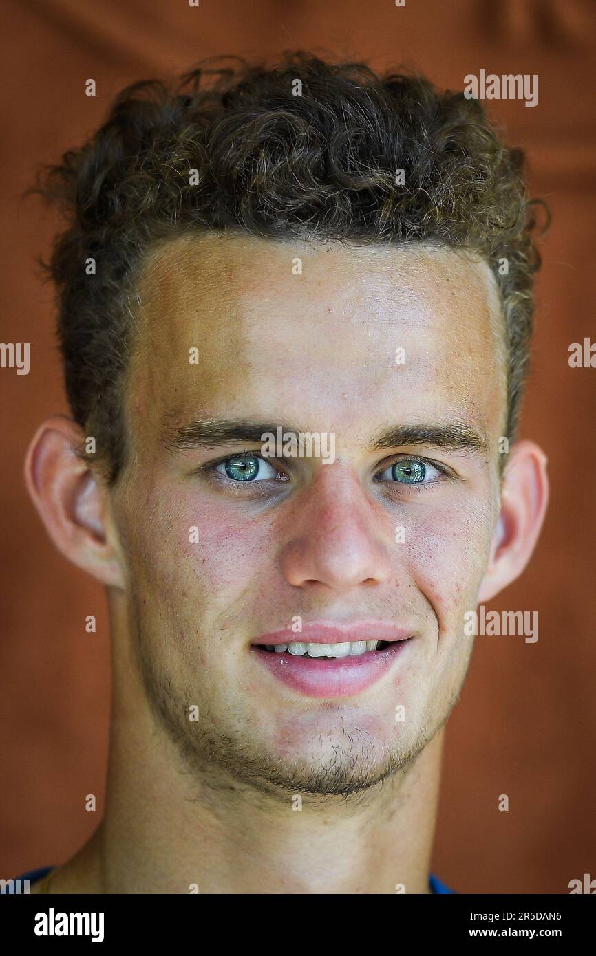 Luca van assche Banque de photographies et d’images à haute résolution ...