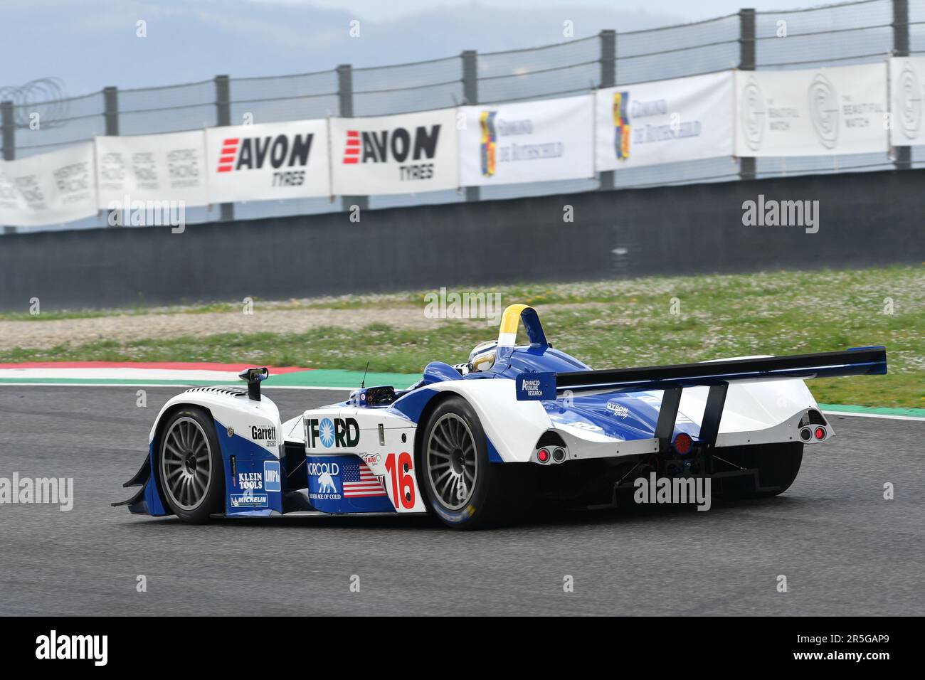 Scarperia, 2 avril 2023: MG-Lola EX257 année 2004 en action pendant ...