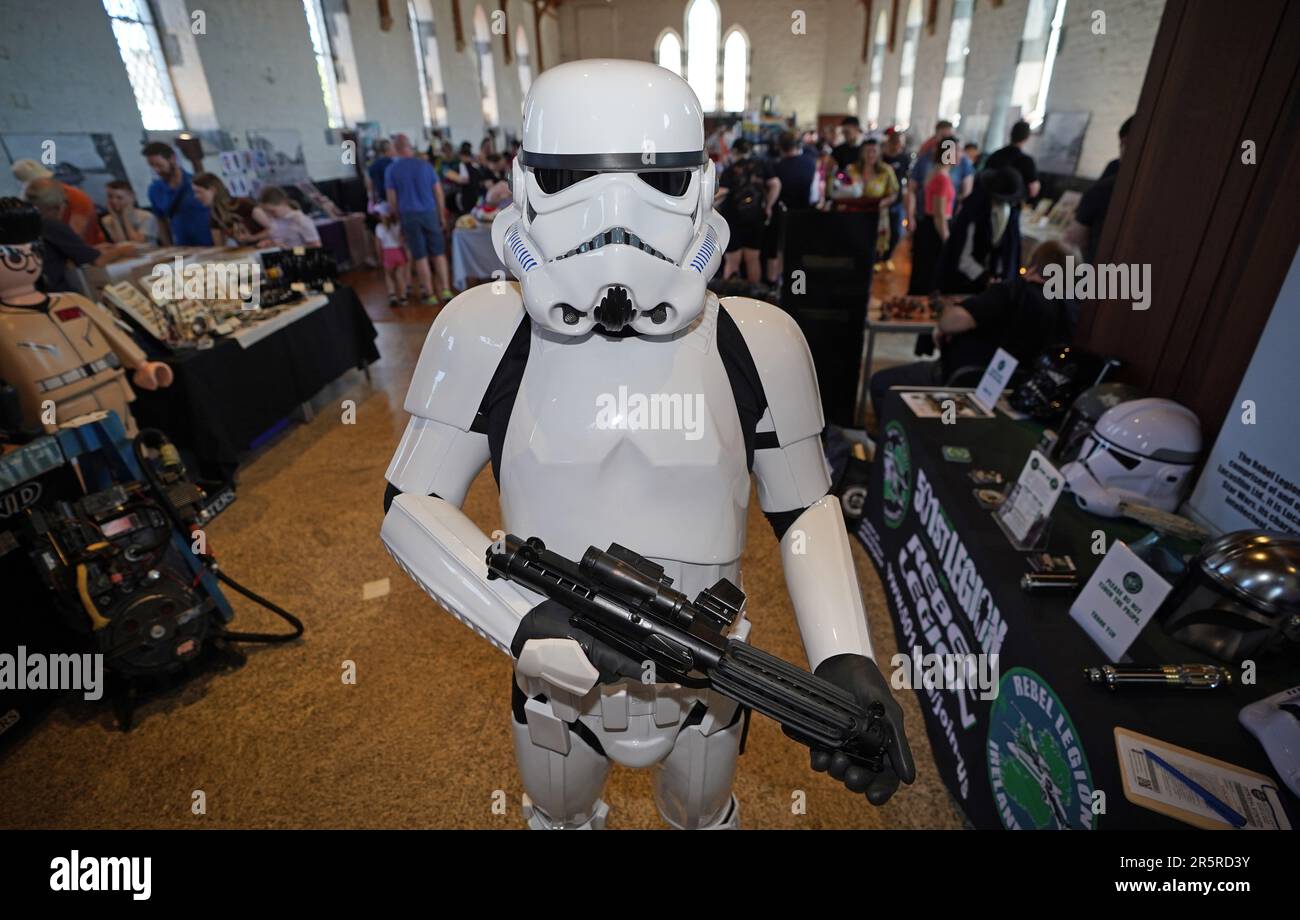 Un stormtrooper de 501st Legion Ireland prenant part à la convention ...