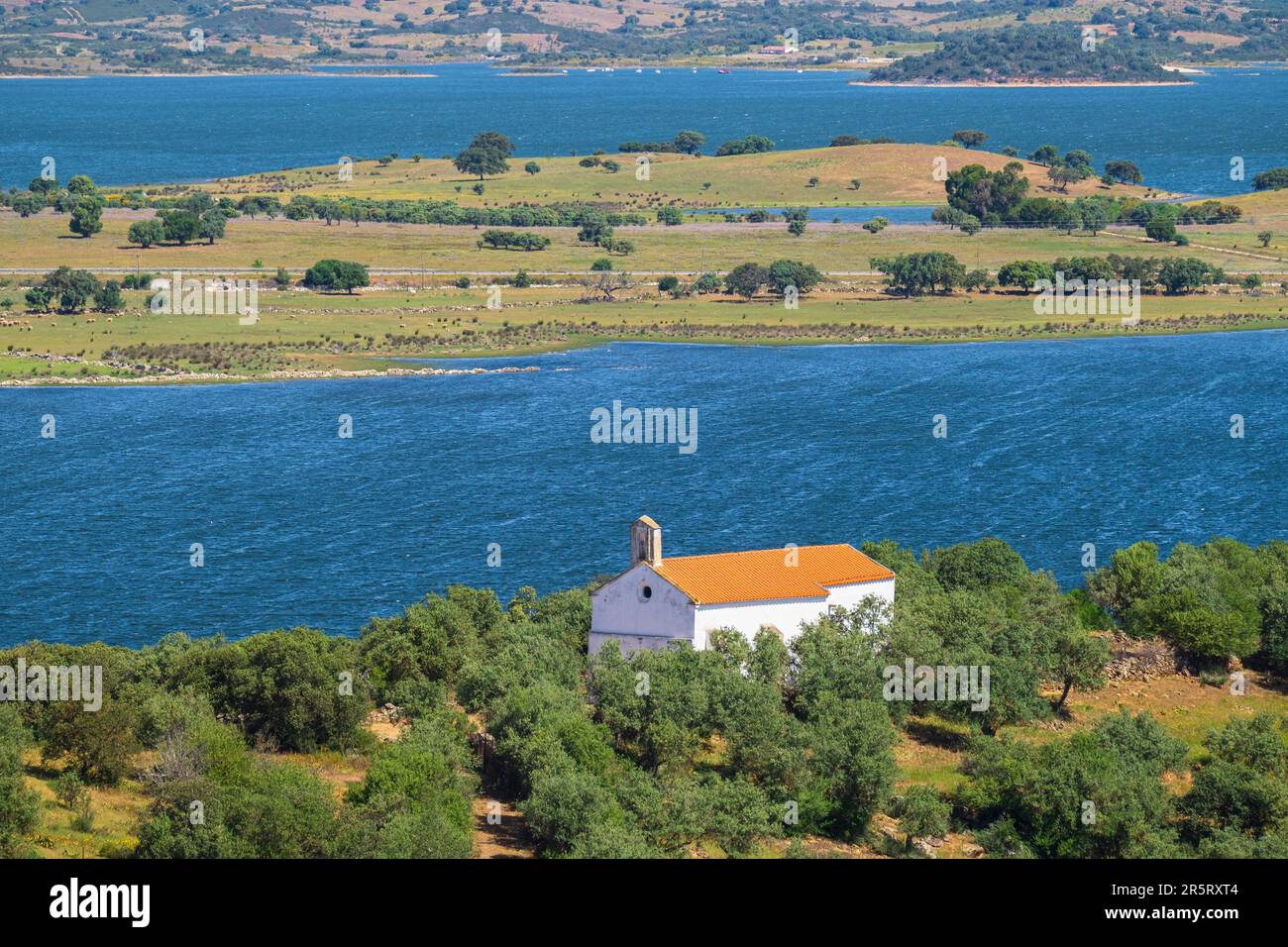 Portugal, région de l'Alentejo, Mourao, panorama depuis les remparts du ...