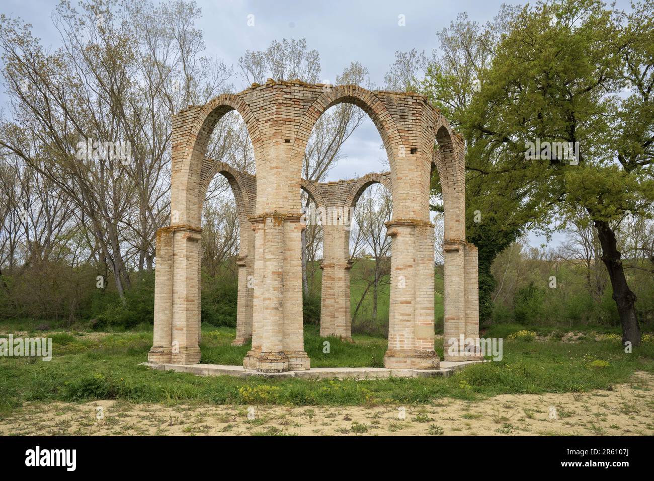 Madone delle cataste Banque de photographies et d’images à haute résolution - Alamy