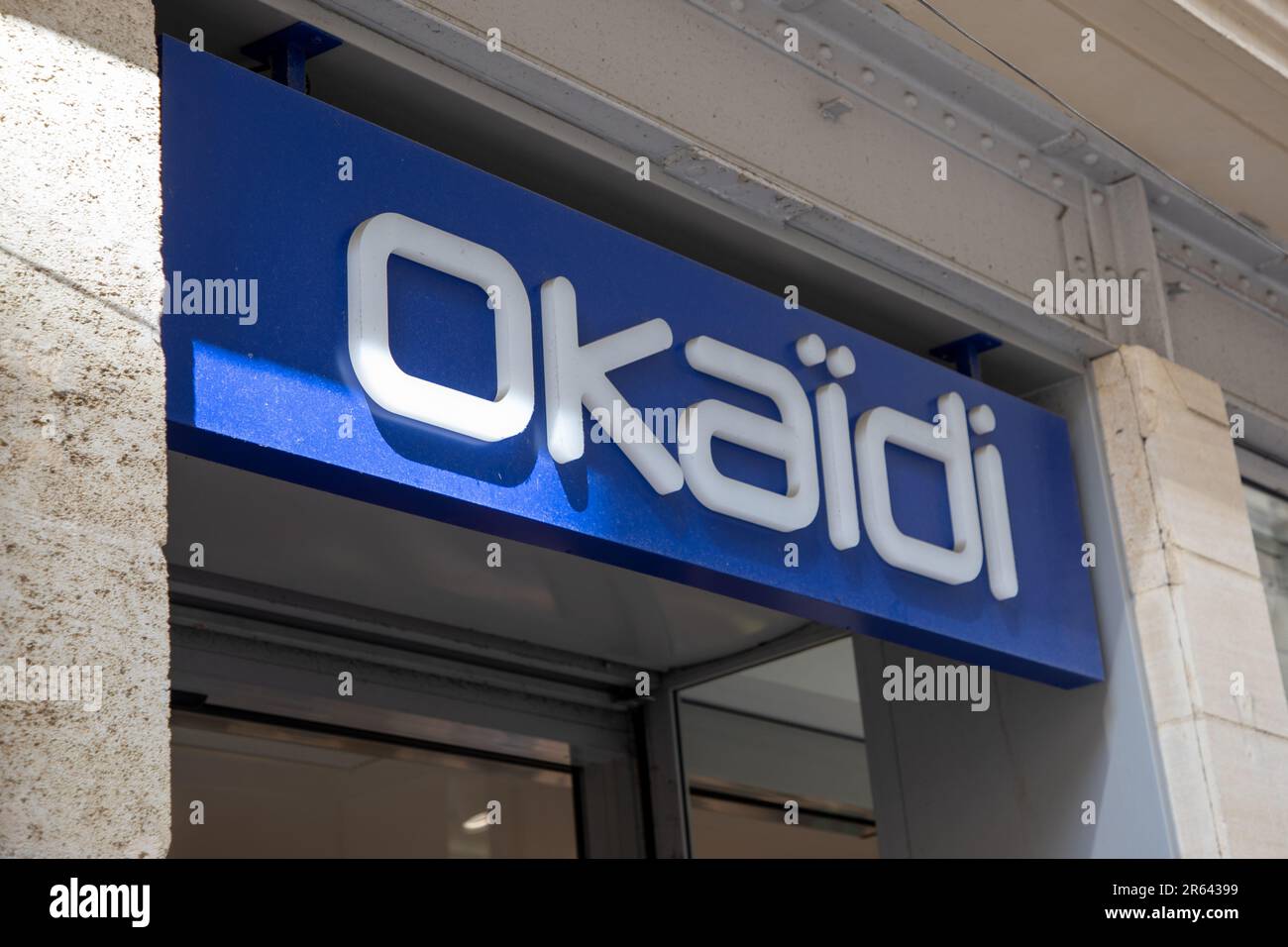 Okaidi logo Banque de photographies et d’images à haute résolution - Alamy
