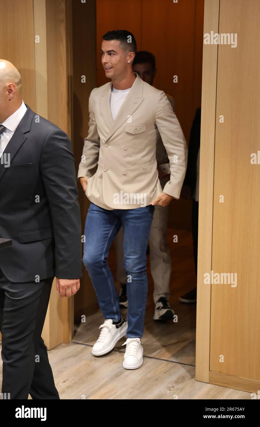 Cristiano Ronaldo and Aguas Minerales de Ávila present URSU, a natural ...