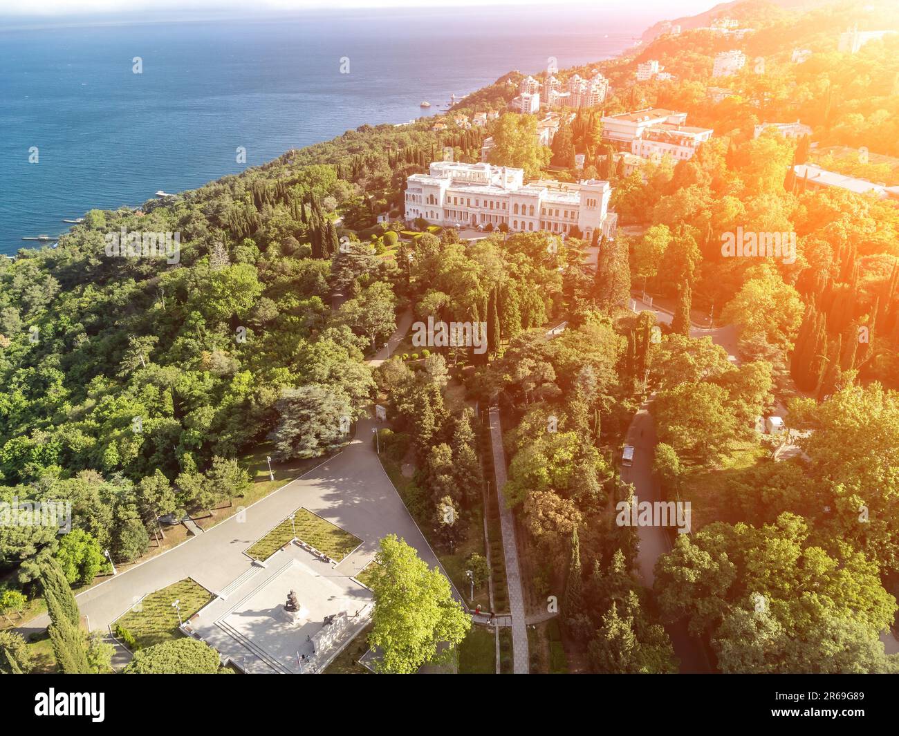 Vue aérienne du Palais de Livadia - situé sur les rives de la mer Noire ...