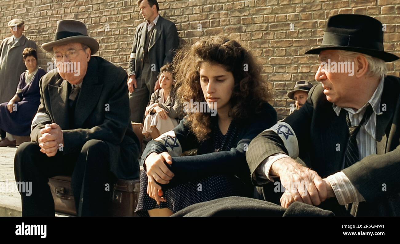 ÉTATS-UNIS. Frank Finlay, Cyril Shaps et Jessica Kate Meyer dans une ...