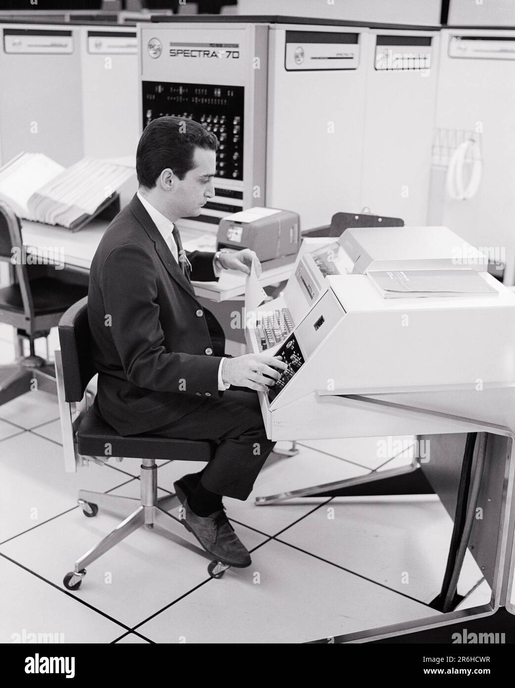 Old computer 1960s Banque de photographies et d’images à haute ...