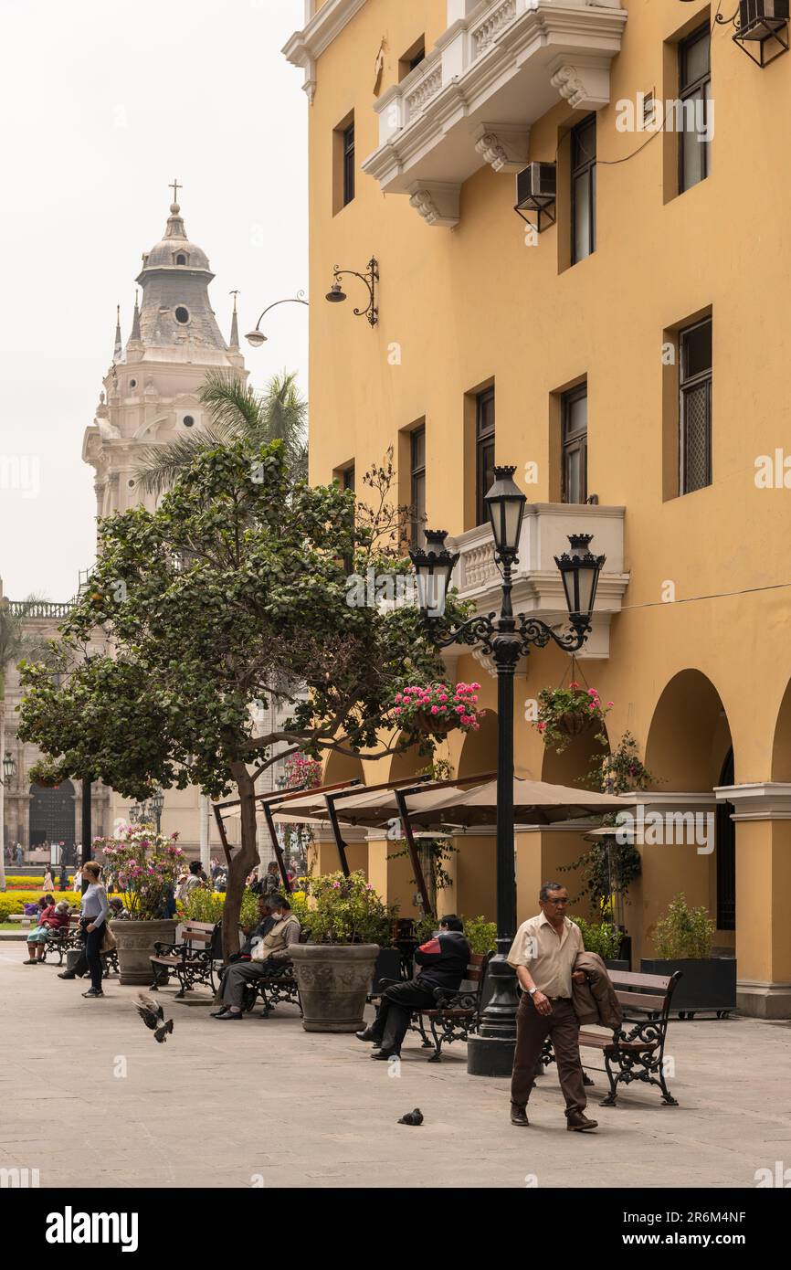 Plaza de armas de lima Banque de photographies et d’images à haute ...