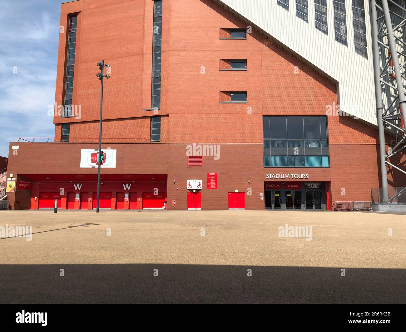 Anfield anfield road stadium Banque de photographies et d’images à ...