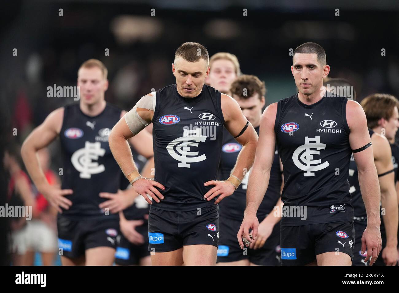 Melbourne, Australie. 11th juin 2023. Patrick Cripps, Jacob Weitering et The Blues quittent le ...