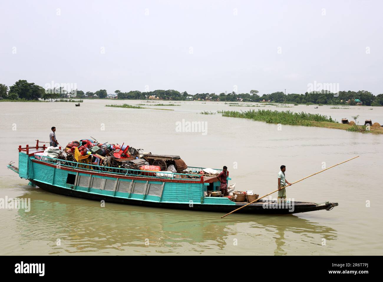11 juin 2023, Netrokona, Netrokona, Bangladesh : à Dingapota Haor ...
