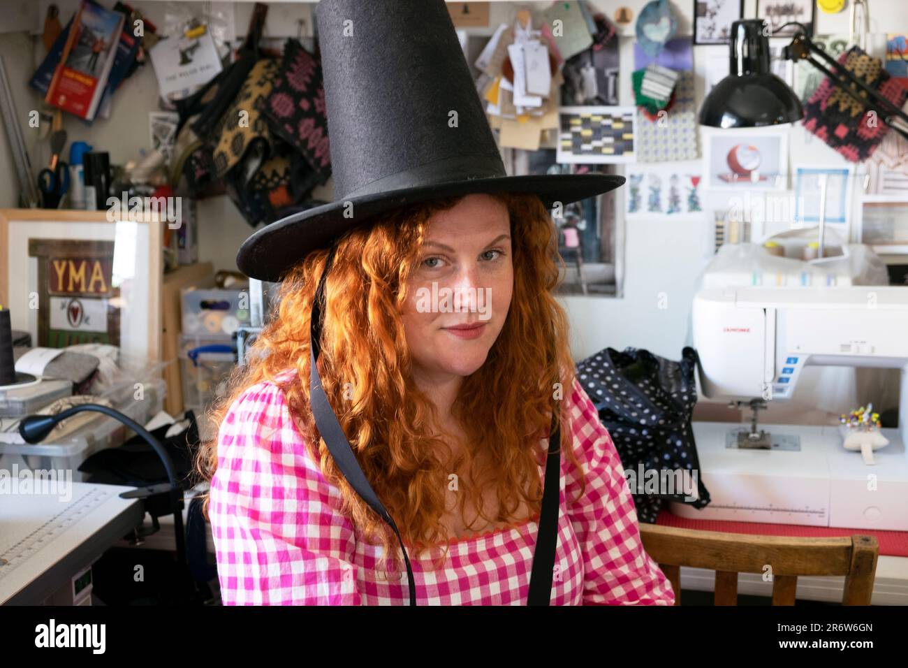Stacey Grant-Canham de Black & Beech, réseau féministe de mode au Welsh ...