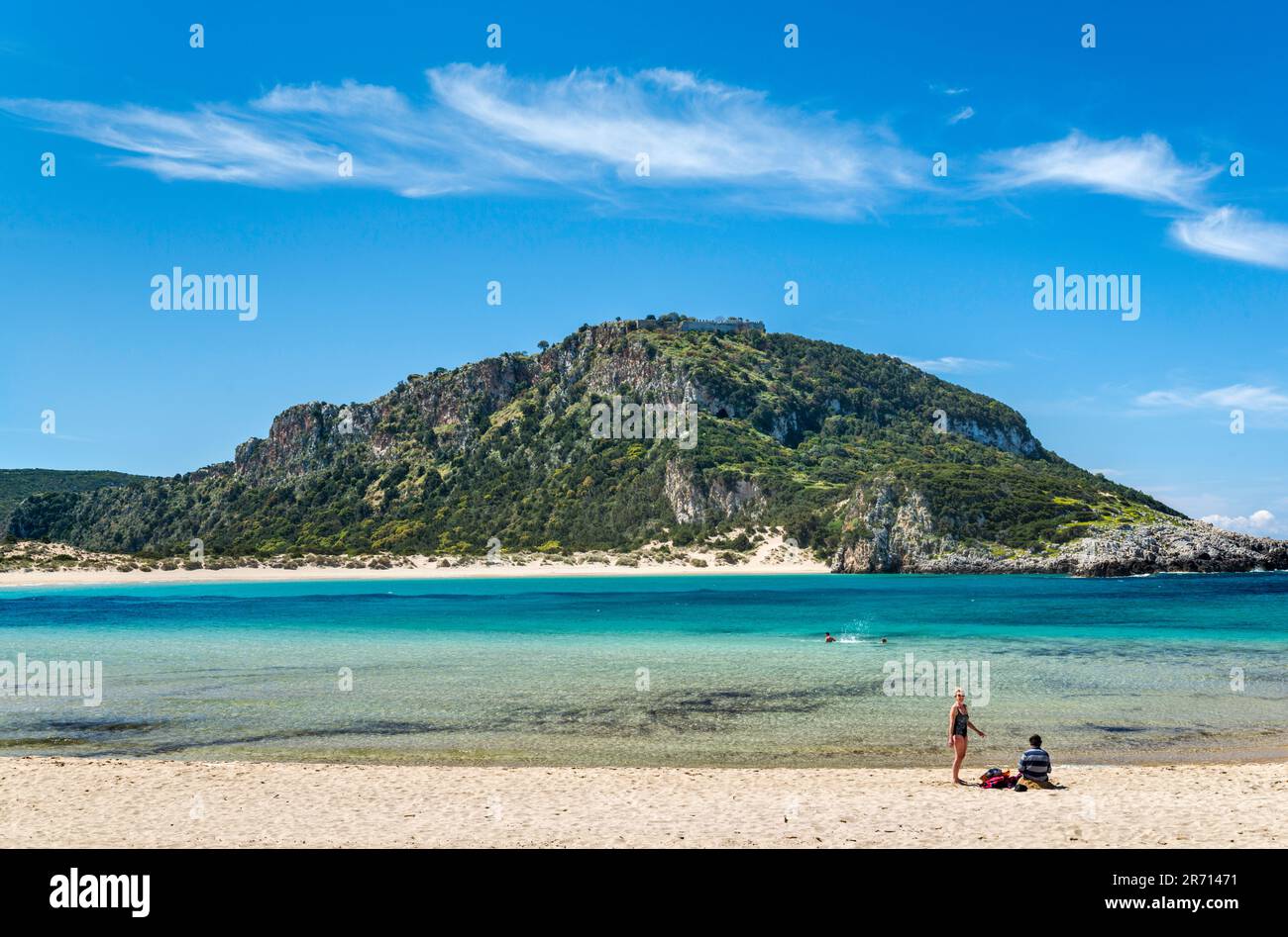 Plages à la plage de Voidokillia, début du printemps, ancien château de ...