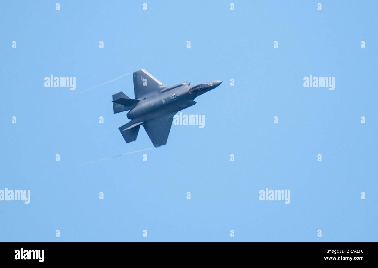Spangdahlem, Allemagne. 14th juin 2023. Un avion de chasse F-35 survole ...