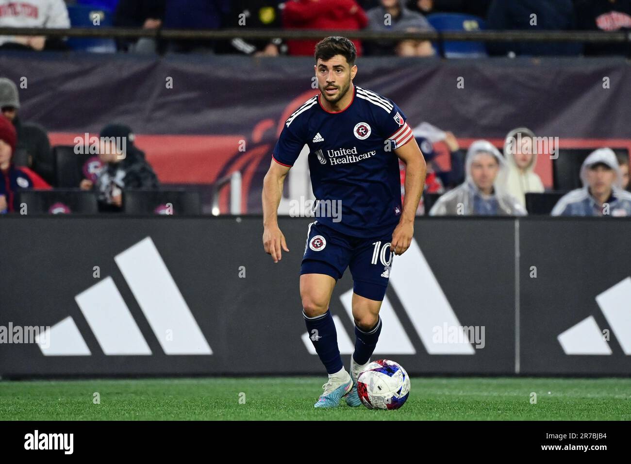 10 juin 2023; milieu de terrain de la révolution de la Nouvelle ...