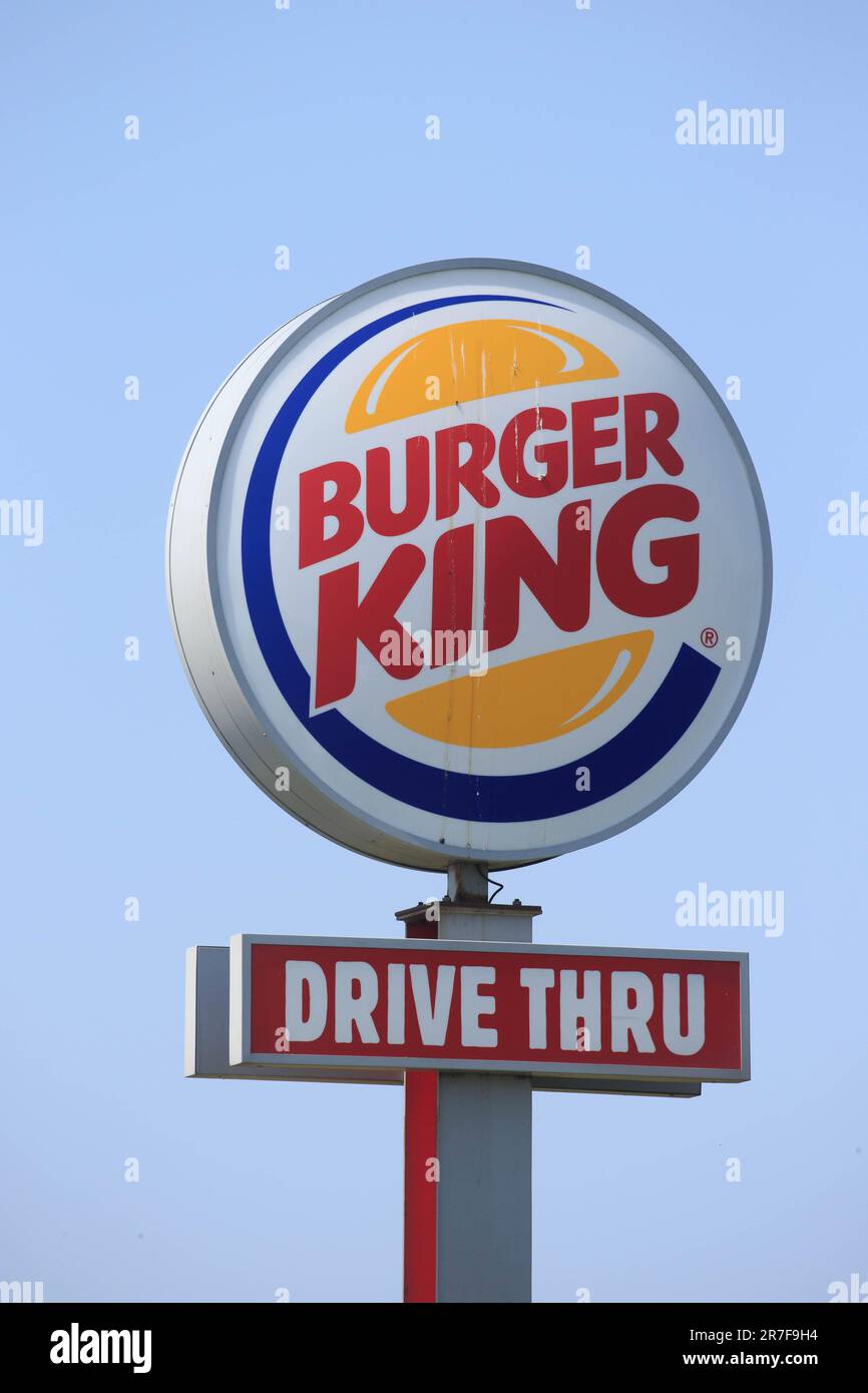 Burger king sign Banque de photographies et d’images à haute résolution ...