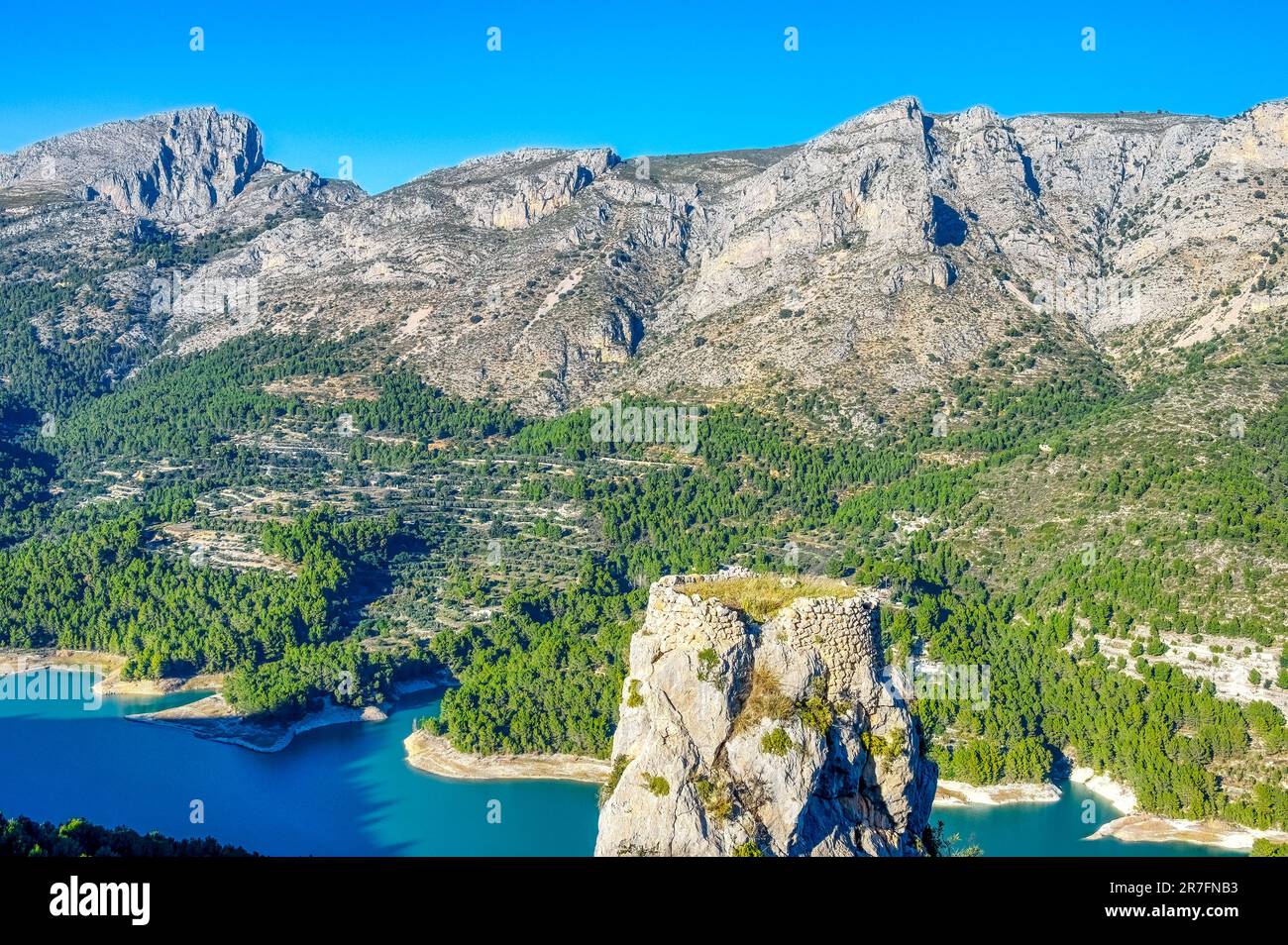 Paysage de guadalest Banque de photographies et d’images à haute ...
