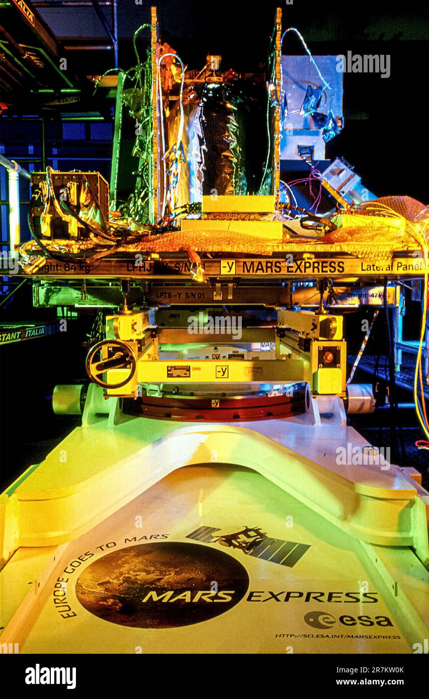 Construction d'engins spatiaux Mars Express - construction d'engins ...