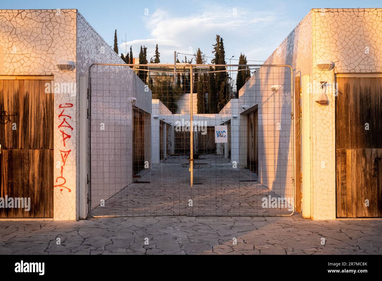 Grèce, Athènes, le 2023-01-17. Le grand complexe olympique Spyrídon ...