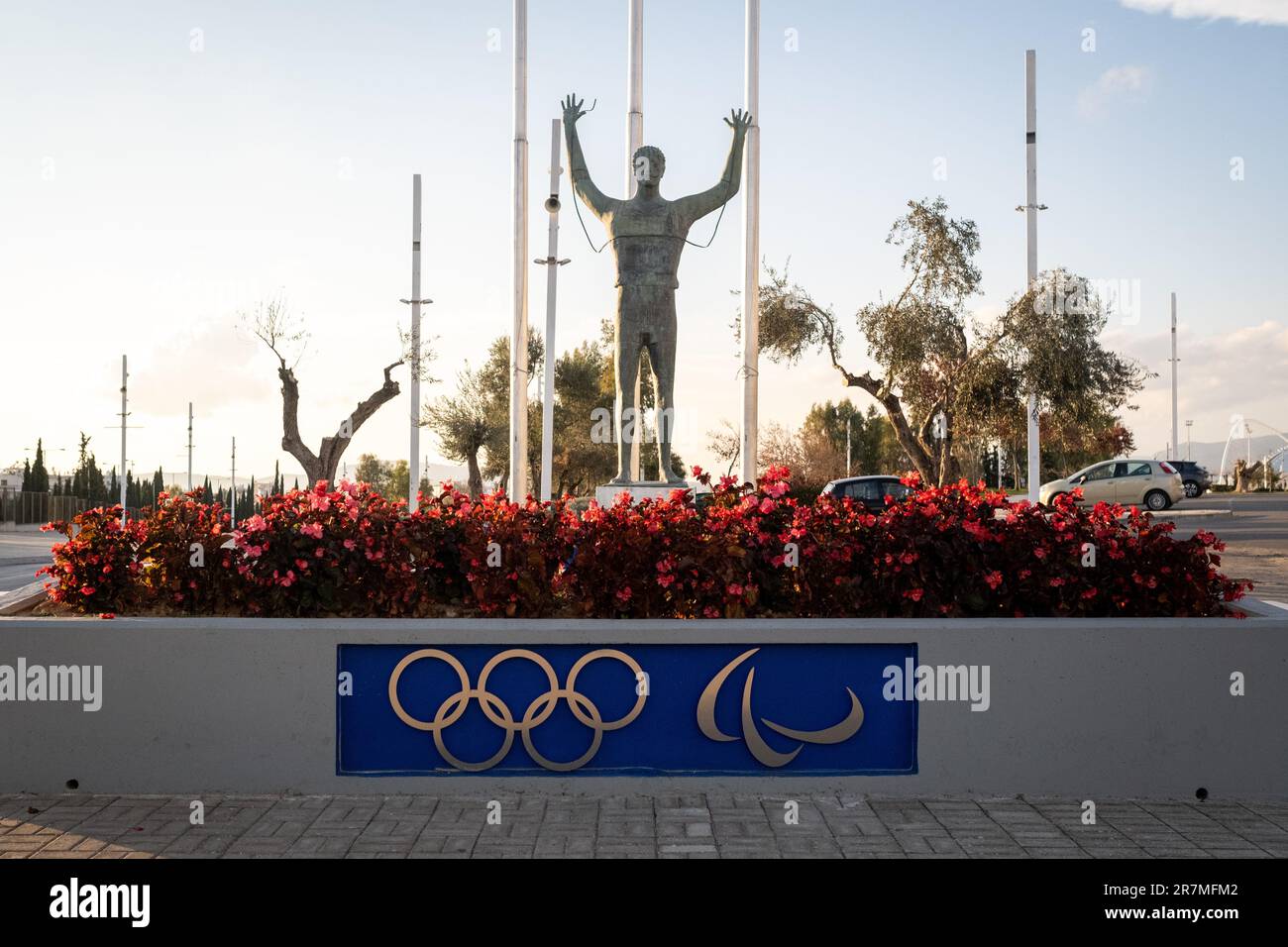 Grèce, Athènes, le 2023-01-17. Le grand complexe olympique Spyrídon ...