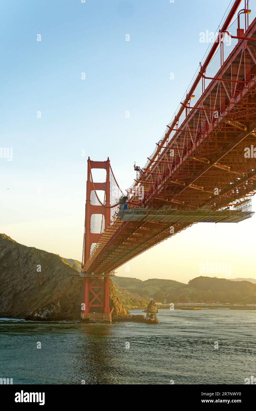 SAN FRANCISCO, CALIFORNIE - 24 avril 2023: Le Pont du Golden Gate est ...