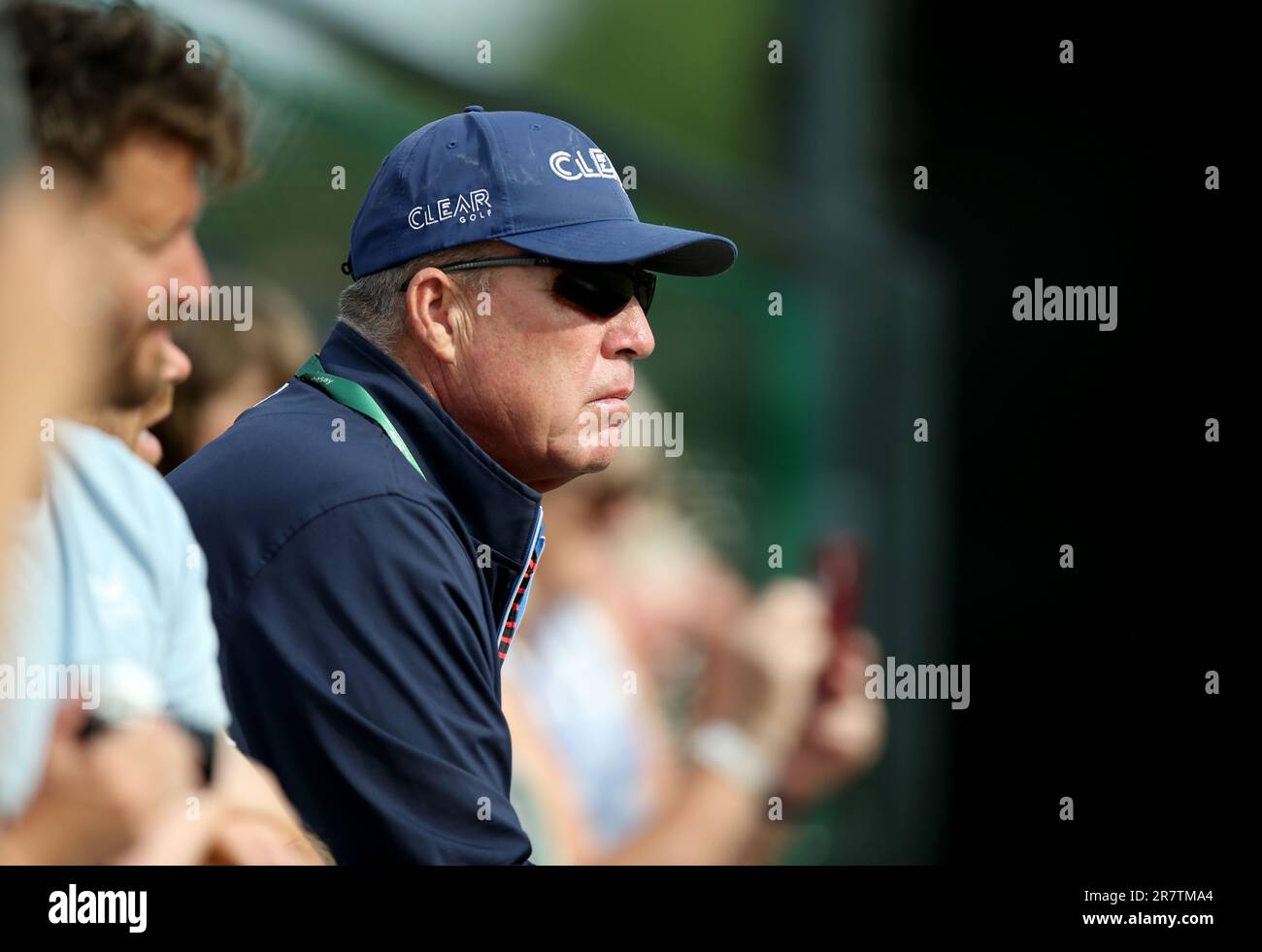 Ivan Lendl, entraîneur d'Andy Murray, regarde son match contre les Nuno ...