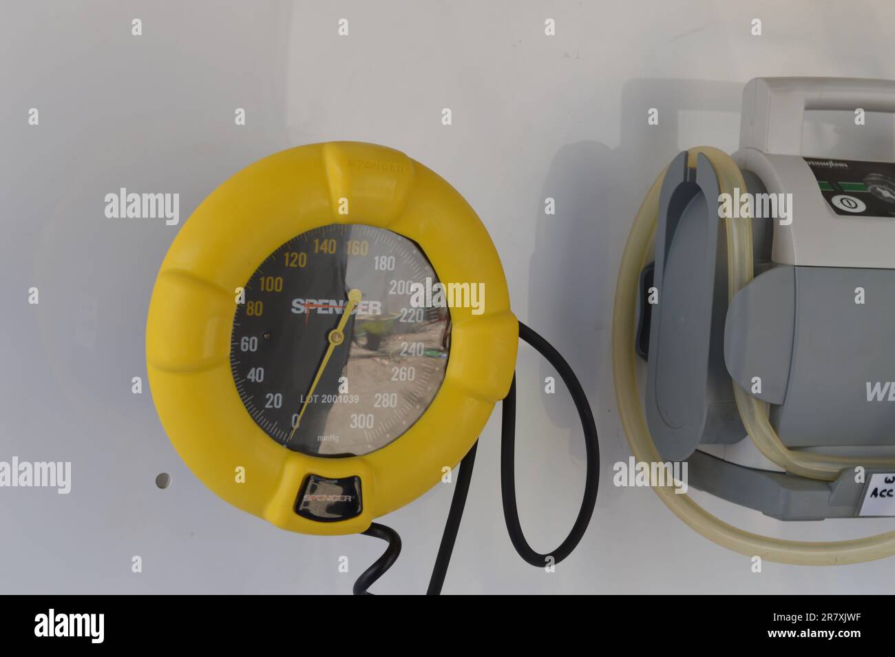 Oxygen cylinder Banque de photographies et d’images à haute résolution ...